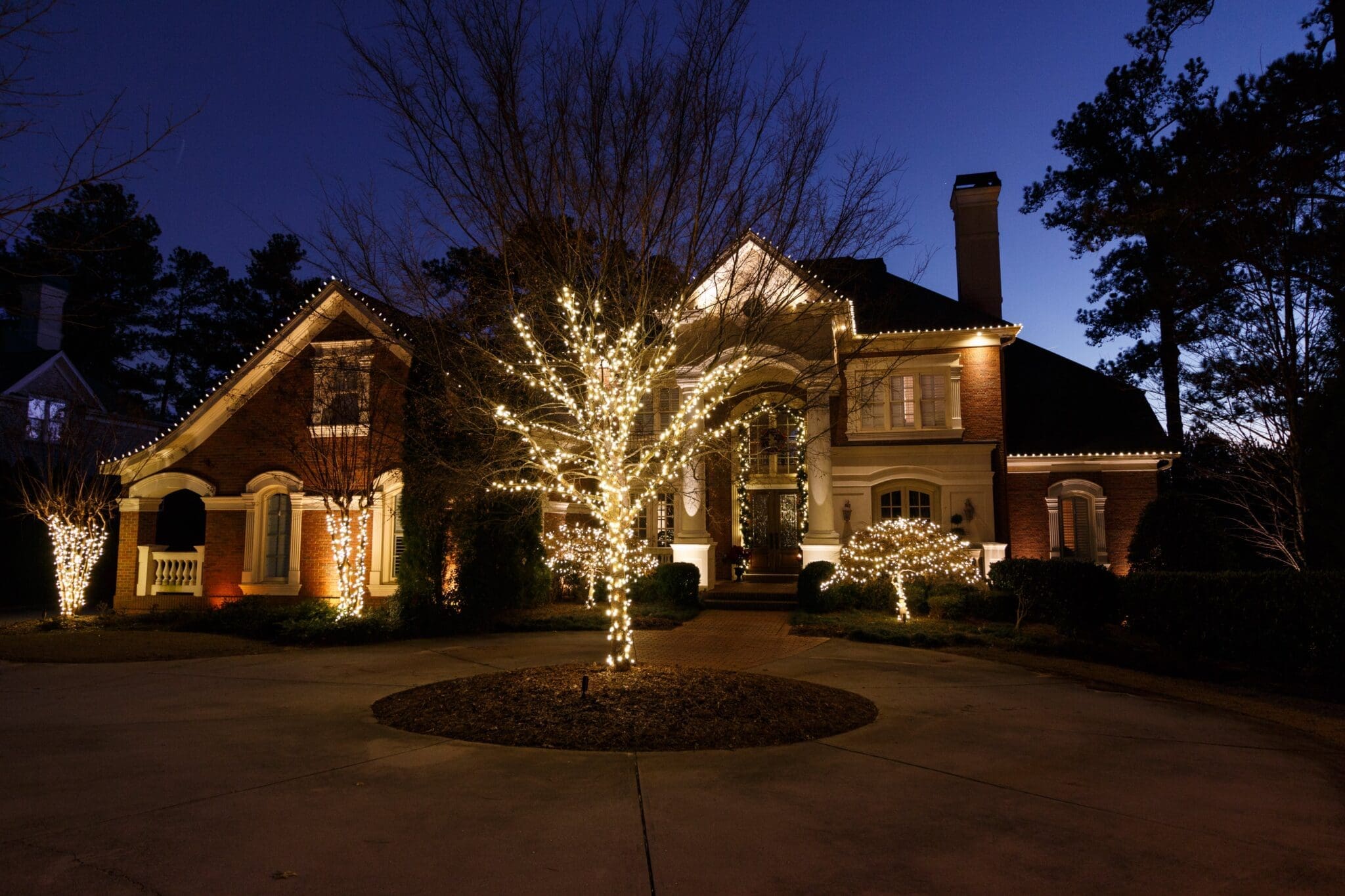 Permanent Holiday Lighting Atlanta | NightVision Outdoor Lighting